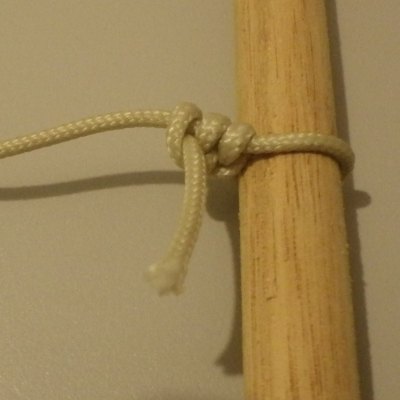 The Half Hitch Knot - And Its Kiting Applications.