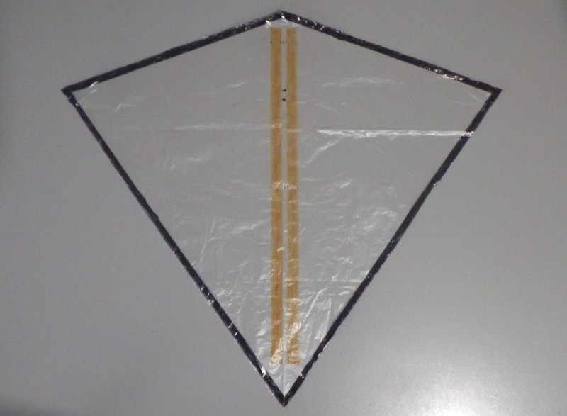 Learn How To Make An Indoor Diamond Kite Step by Step learn-how-to-make-an-indoor-diamond-kite-step-by-step